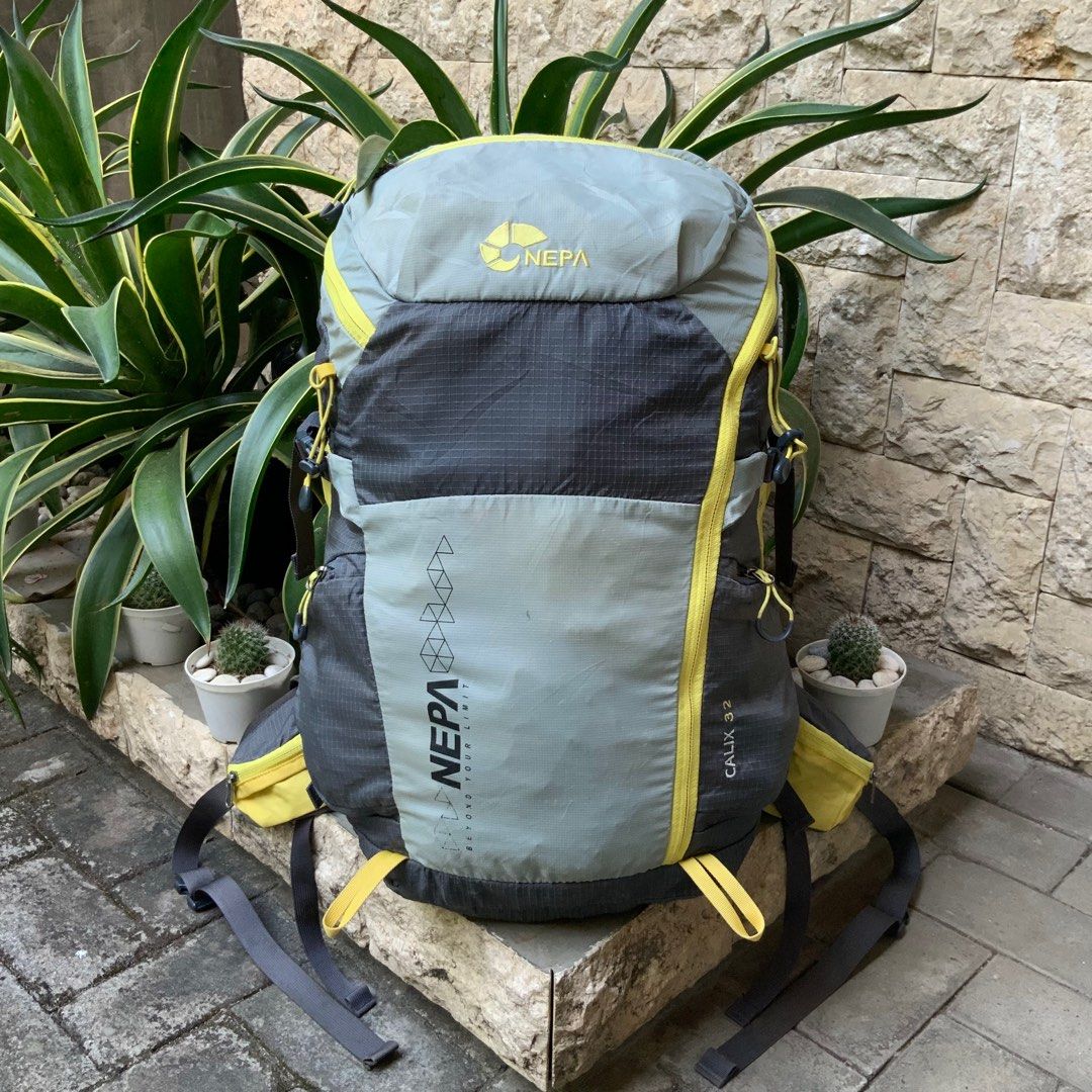 NEPA CALIX 32L BACKPACK, Fesyen Pria, Tas & Dompet , Ransel di Carousell