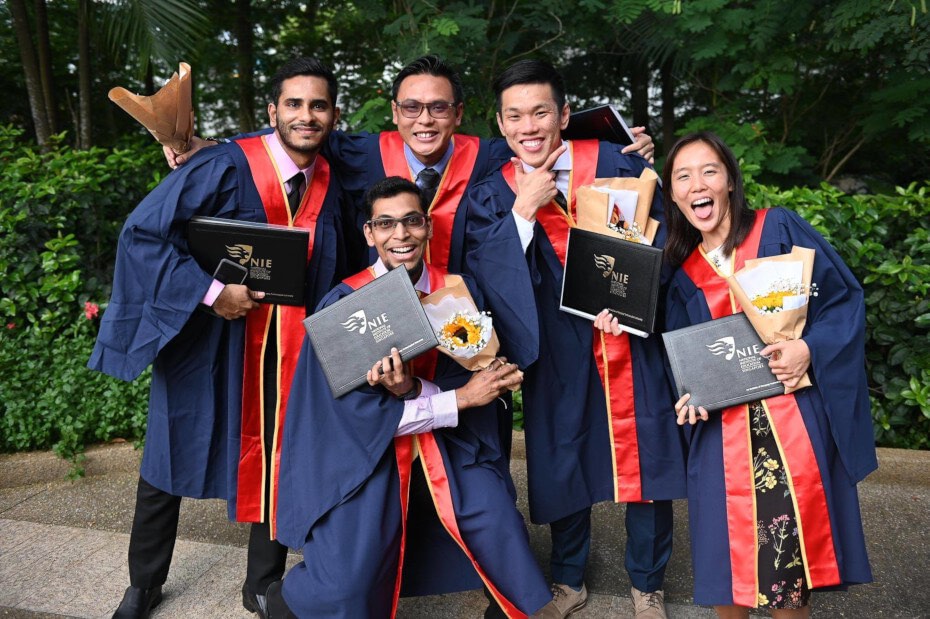 NIE Graduation Gown - S, Women's Fashion, Tops, Other Tops on Carousell