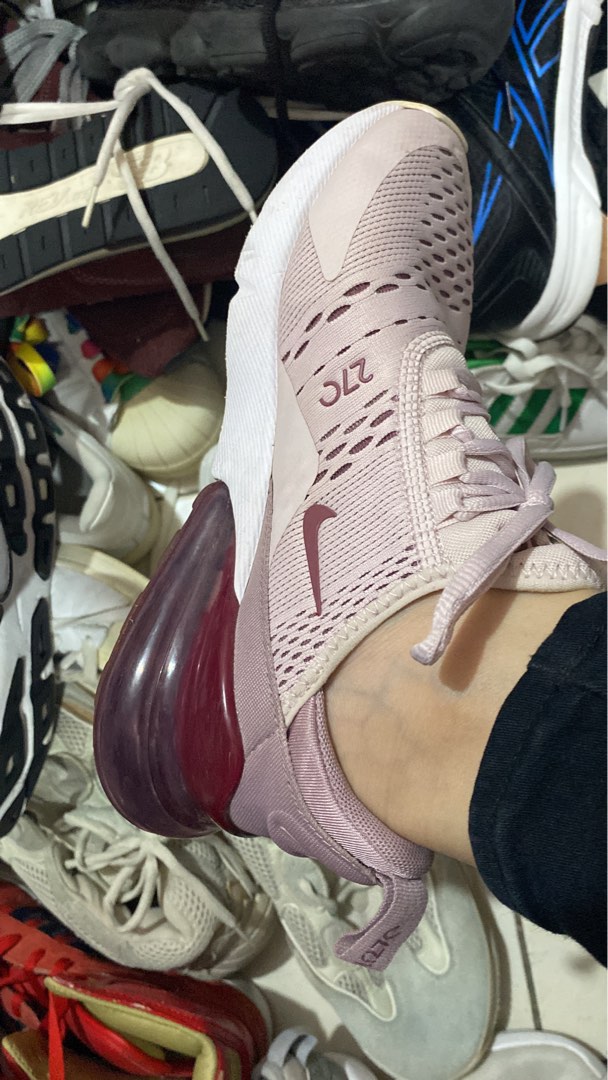 Nike air max 70, Fesyen Wanita, Sepatu di Carousell