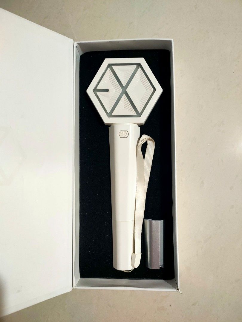 KPOP EXO MOT Light Stick Versi 2 Light Tour Bomb Support OFFICIAL ...