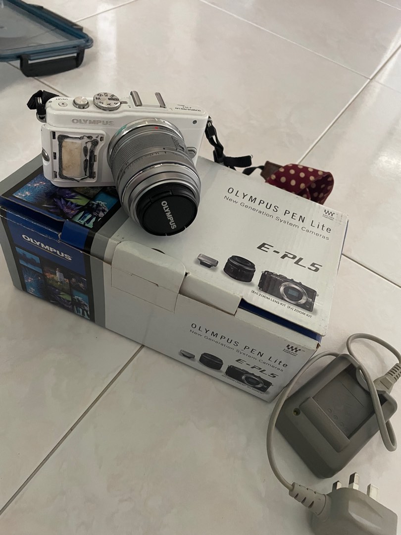 Olympus pen, Photography, Cameras on Carousell