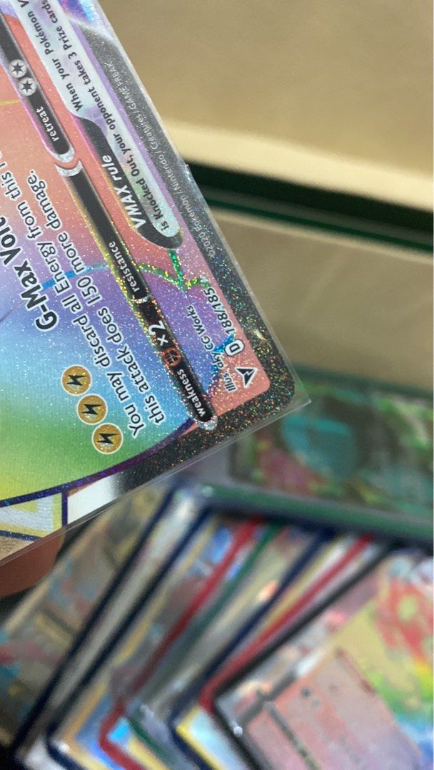 Pikachu Vmax Rainbow Vivid Voltage Top Chase Card Chunkychu, Hobbies ...