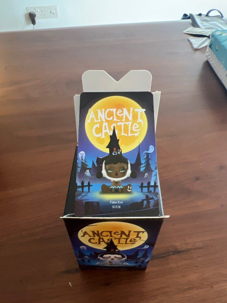 Popmart Skullpanda Acient Castle Fake Evil, Hobbies & Toys, Toys ...