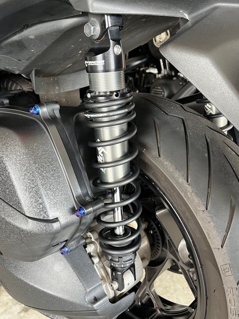 Profender Flash series black, Motorcycles, Motorcycle Accessories on ...