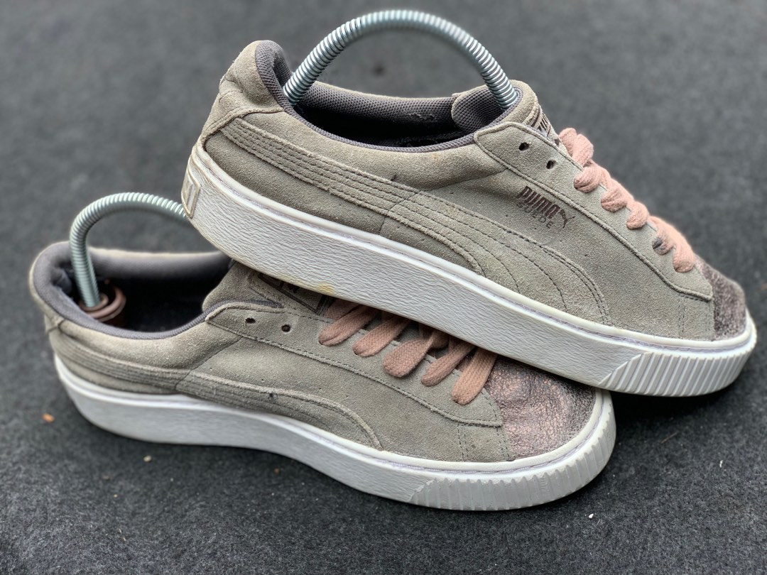 Puma suede Clasic grey Original Made in Cambodia, Fesyen Pria, Sepatu ...