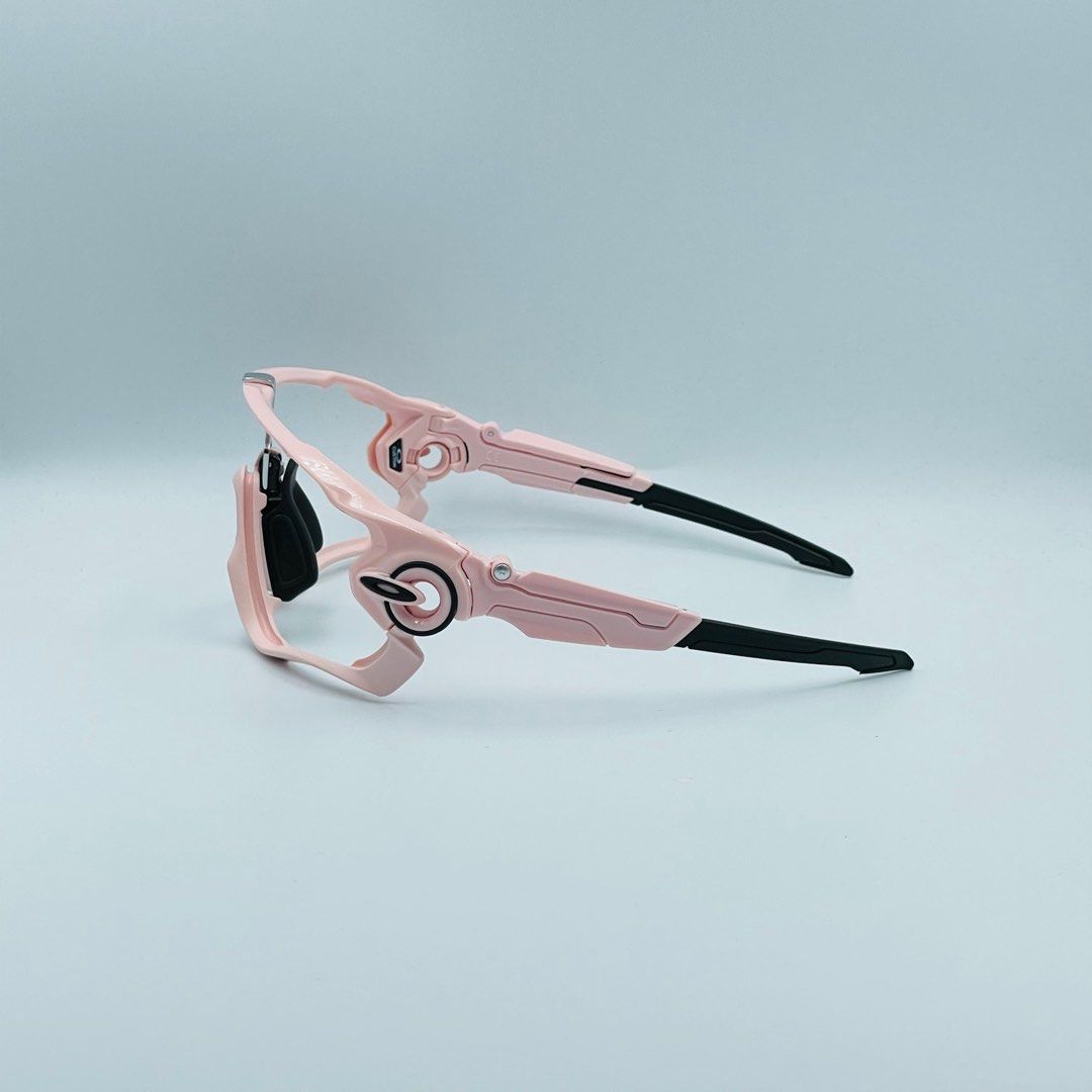 Rare Oakley Jawbreaker Custom Pink Milkshake frame, Men's Fashion ...