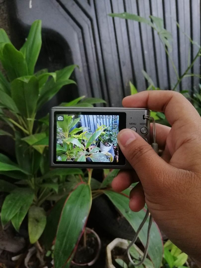 Samsung ST64 HD 5x Zoom Digicam MINT Condition, Photography, Cameras on ...