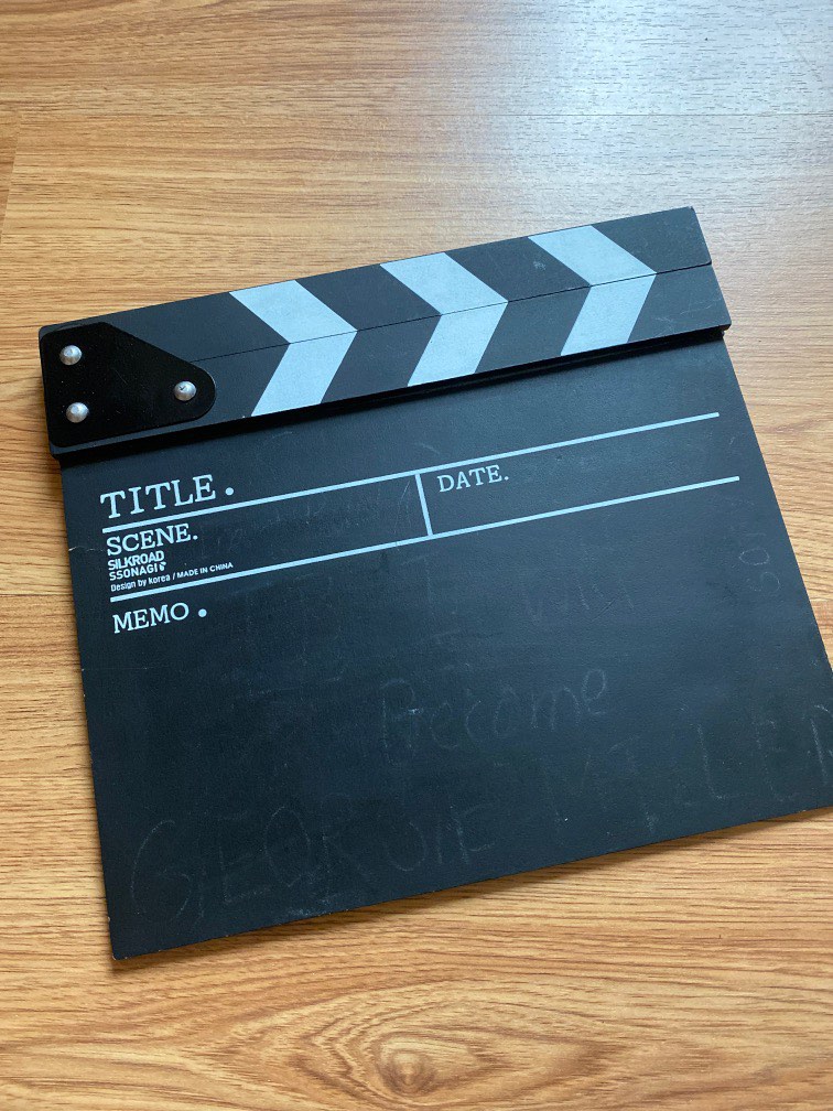 scene clapper board, Photography, Video Cameras on Carousell