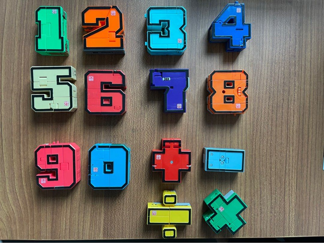 Set of 14 Pocket Morphers Numbers Robots, Hobbies & Toys, Toys & Games ...