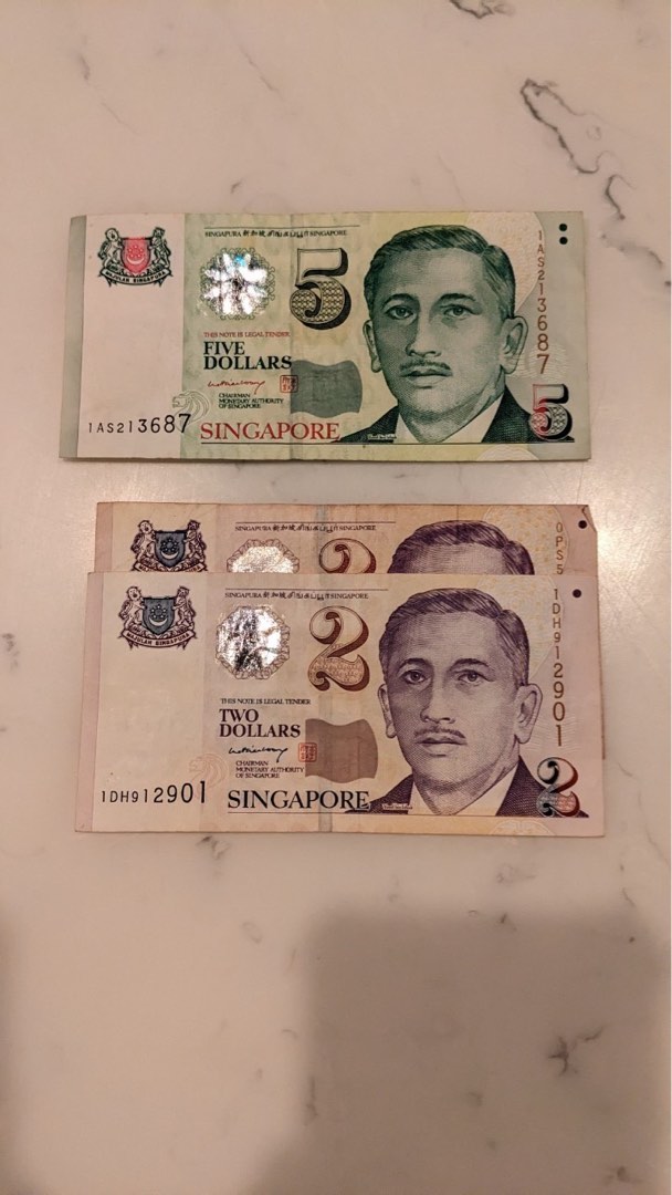 SGD 2 and 5 bank notes, Hobbies & Toys, Memorabilia & Collectibles ...