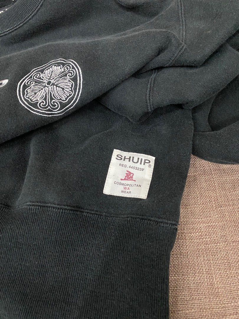 Shuip Logo Sulam Sweatshirt, Men's Fashion, Coats, Jackets and ...