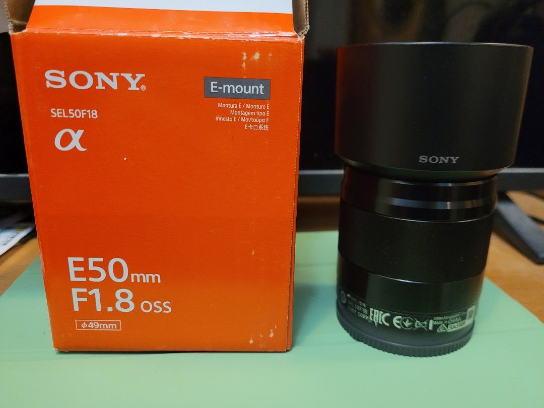Sony E 50mm F1.8 OSS (SEL50F18) APS-C lens, 攝影器材, 鏡頭及裝備 - Carousell