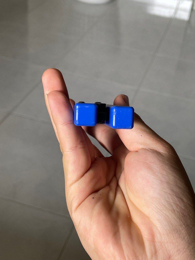 Squiddy u balisong, Hobbies & Toys, Toys & Games on Carousell