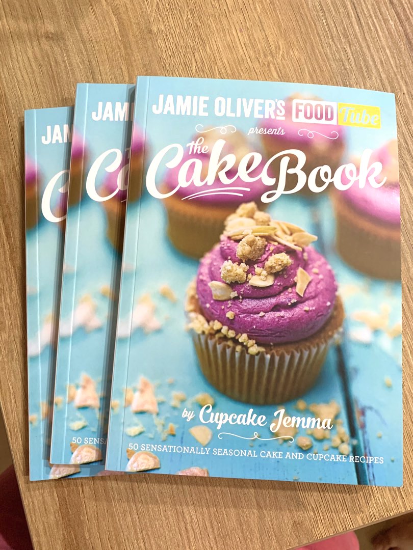 The Cake Book by Cupcake Jemma - Recipe, Everything Else on Carousell