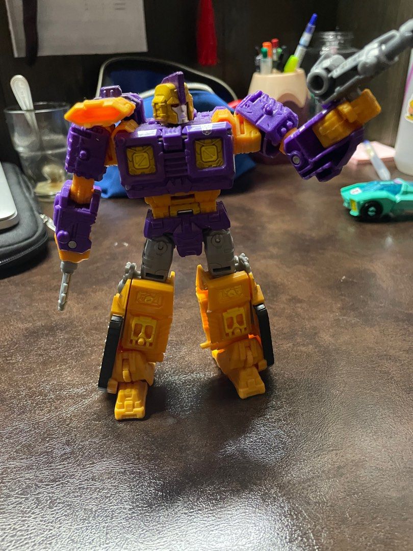Transformers Netflix impactor, Hobbies & Toys, Toys & Games on Carousell