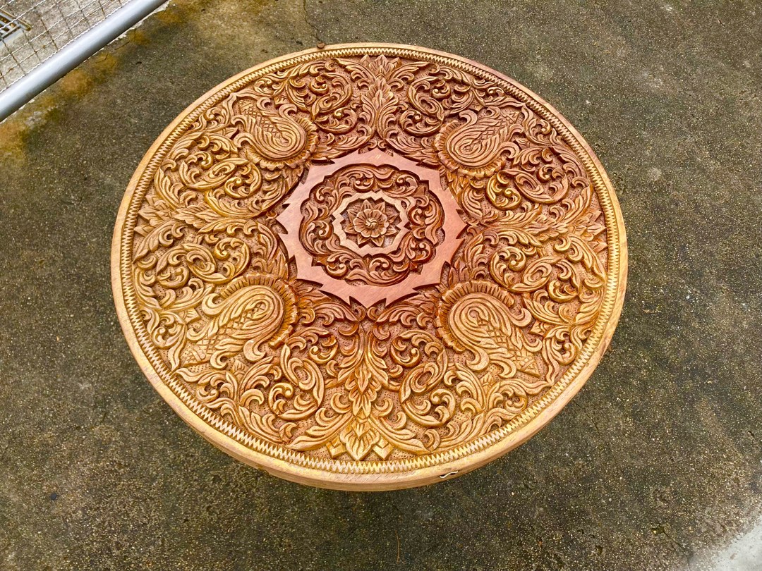 Vintage Solid wood Craved Round Coffee Table, Hobbies & Toys ...
