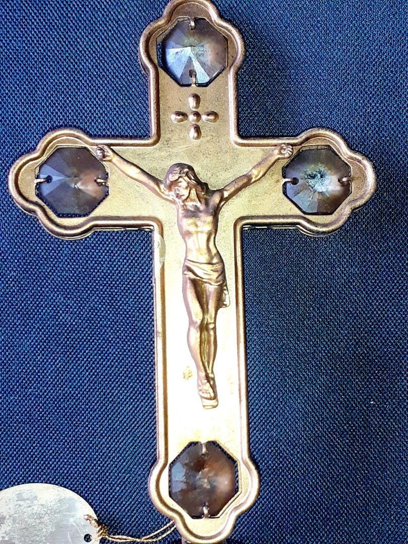24K Gold Plated Crucifix / Cross with 4 Austrian Crystals/ 4x3 Inch ...