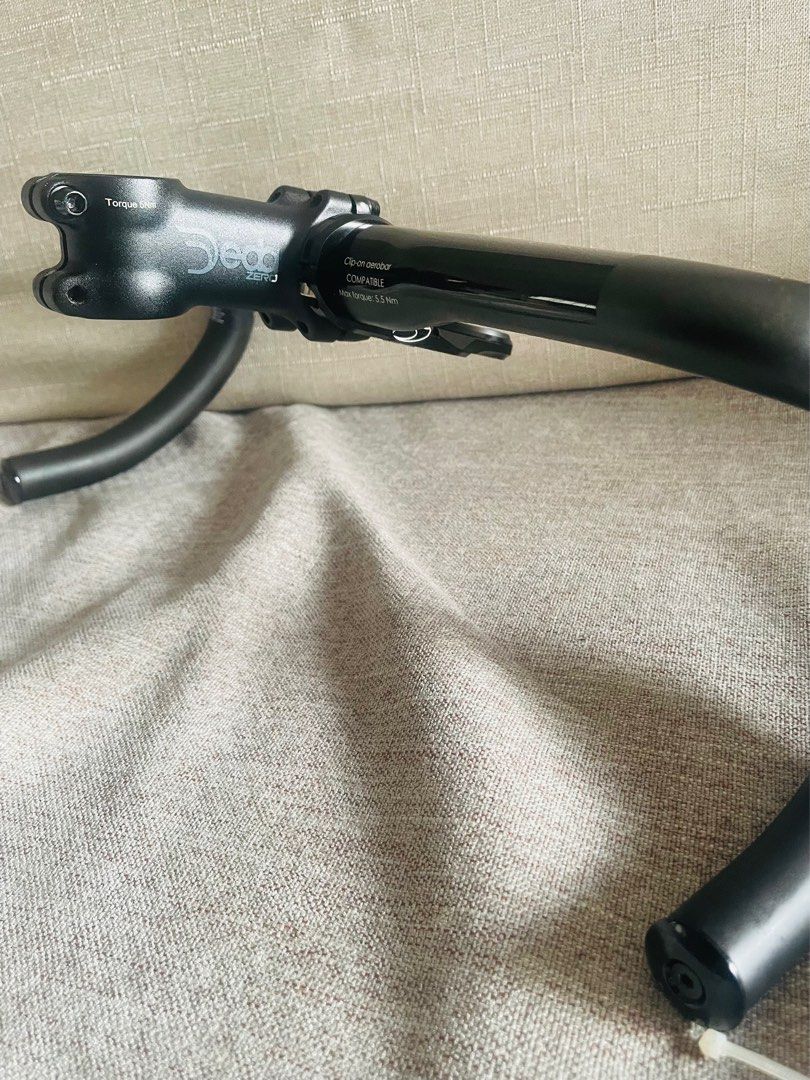 3T Ergonova Team Stealth carbon drop bar with Deda zero stem and moon ...