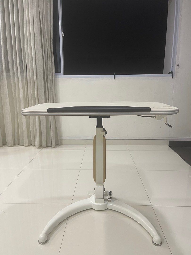 Ergoworks desk IMPACT study table IP-333L - Mobile Gas Lift Height ...