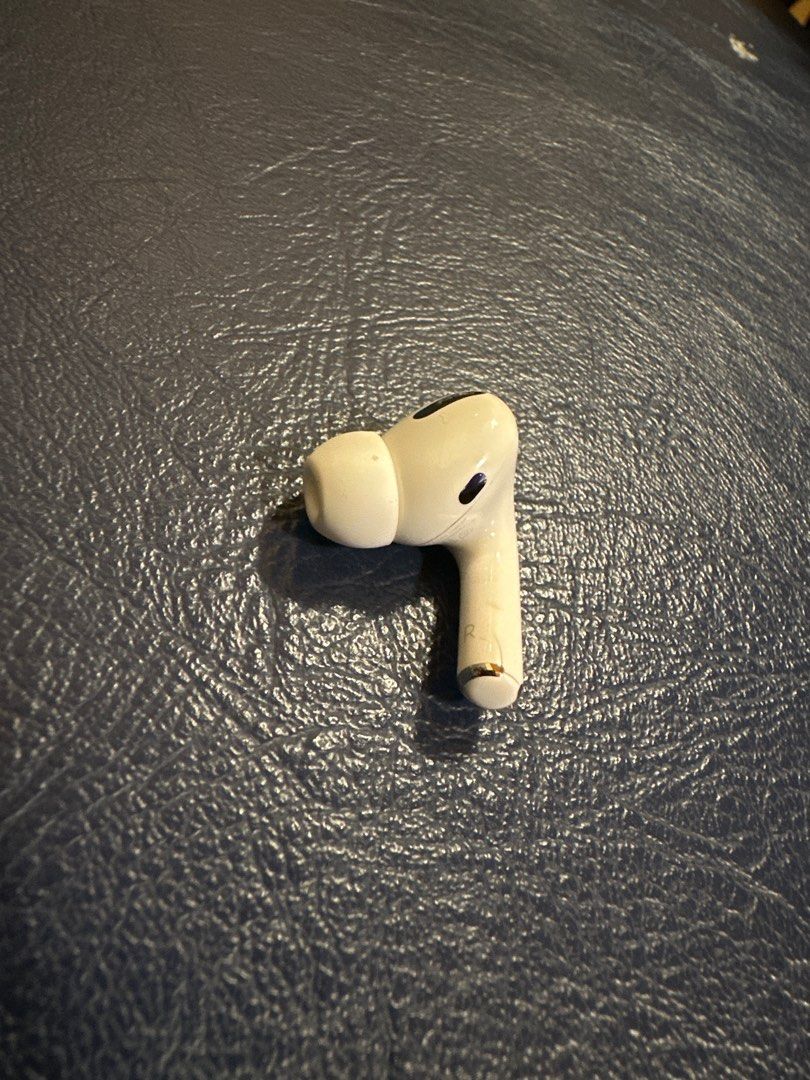 Apple AirPod pro Gen 2, Audio, Earphones on Carousell