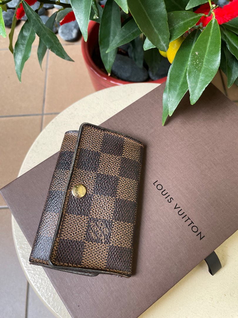 Authentic Louis Vuitton LV key holder, Men's Fashion, Watches ...