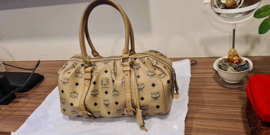 Authentic MCM beige lock shoulder bag, Women's Fashion, Bags & Wallets ...