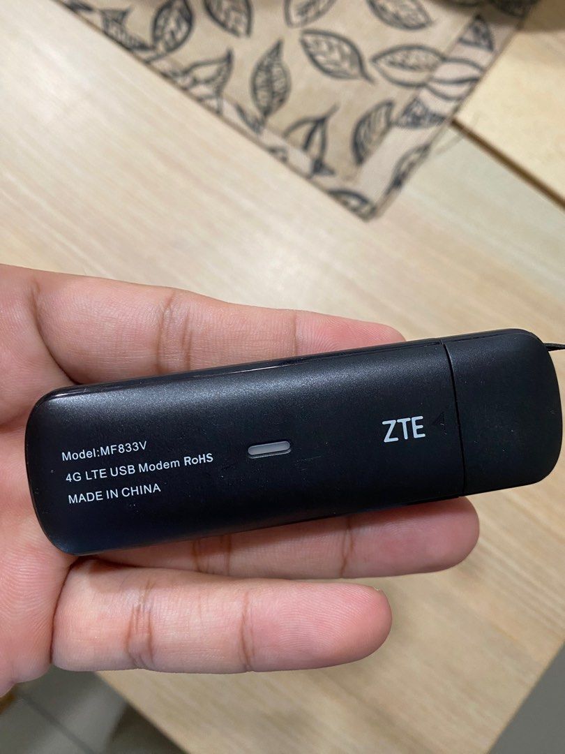 Broadband modem, Computers & Tech, Parts & Accessories, Networking on Carousell