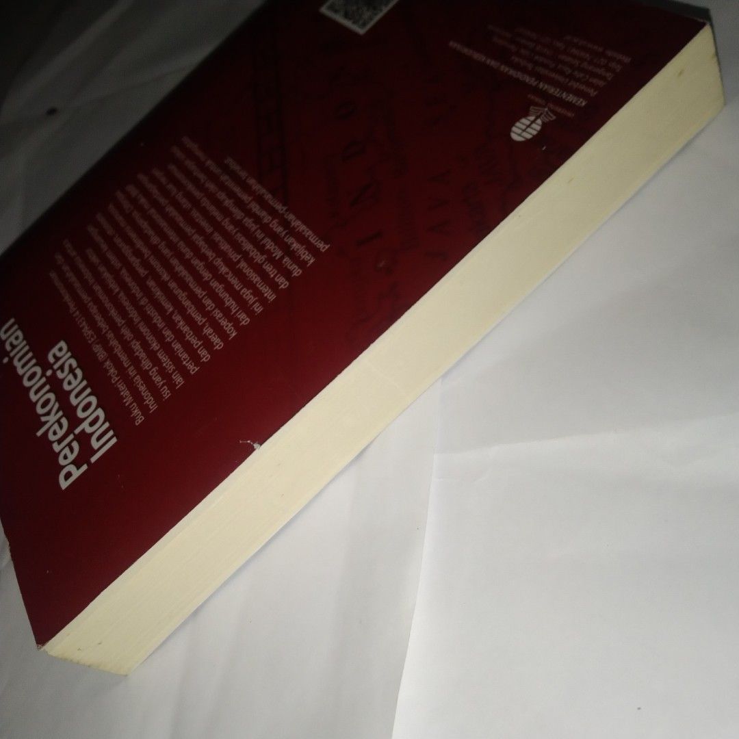 Buku Materi Pokok ESPA4314/3sks/MODUL 1-9 (Edisi 3) PEREKONOMIAN INDONESIA (Edy Suandi Hamid ...