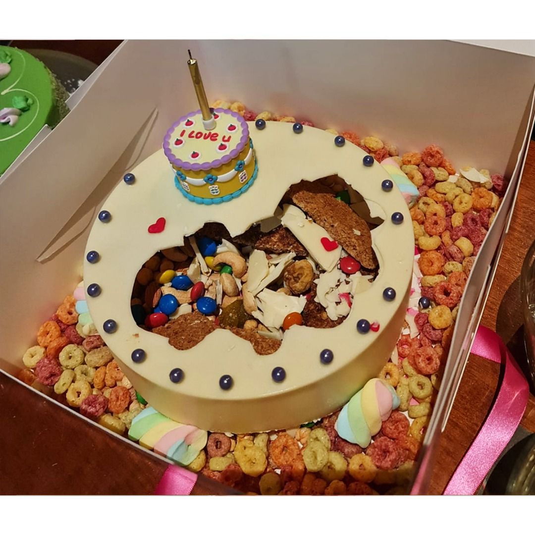 Cakeception Chocolate Smash Pinata Cake, Food & Drinks, Homemade Bakes on Carousell