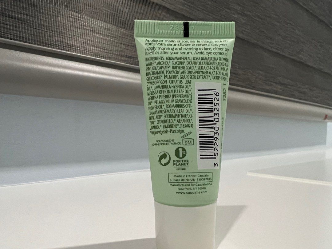 Caudalie Skin Perfecting Mattifying Fluid, Beauty & Personal Care, Face ...