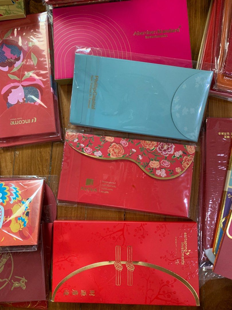 CNY Red Packet Ang Pao entire 10 years vintage Collection, Hobbies ...
