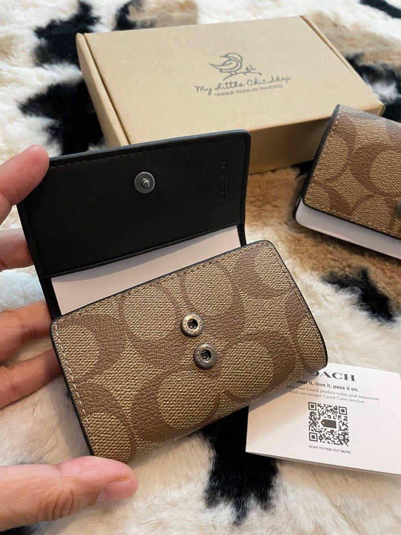 coach five ring key case tan, Men's Fashion, Watches & Accessories, Accessory Holder, Box ...