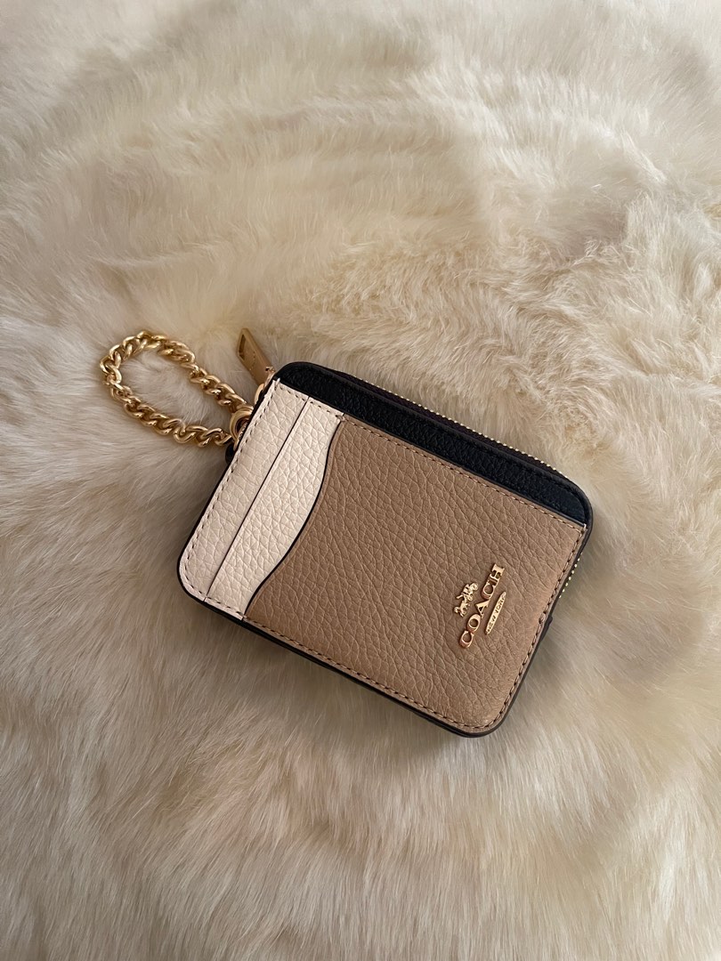 Coach zip card wallet, Women's Fashion, Bags & Wallets, Wallets & Card ...