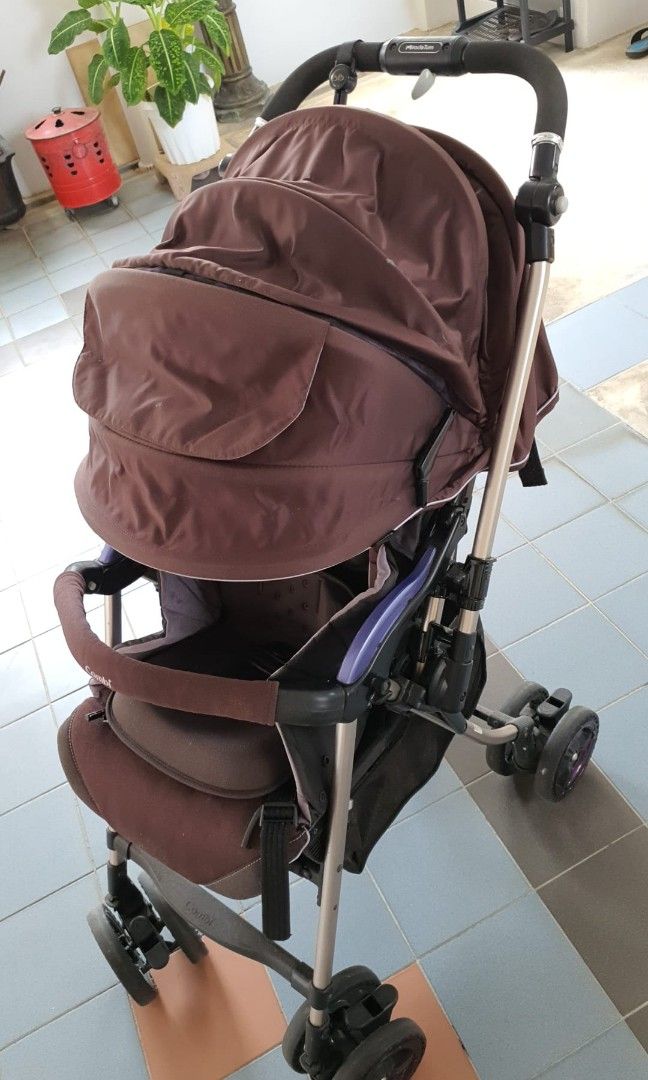 Combi Miracle Turn Elegant Stroller, Babies & Kids, Going Out, Strollers on Carousell