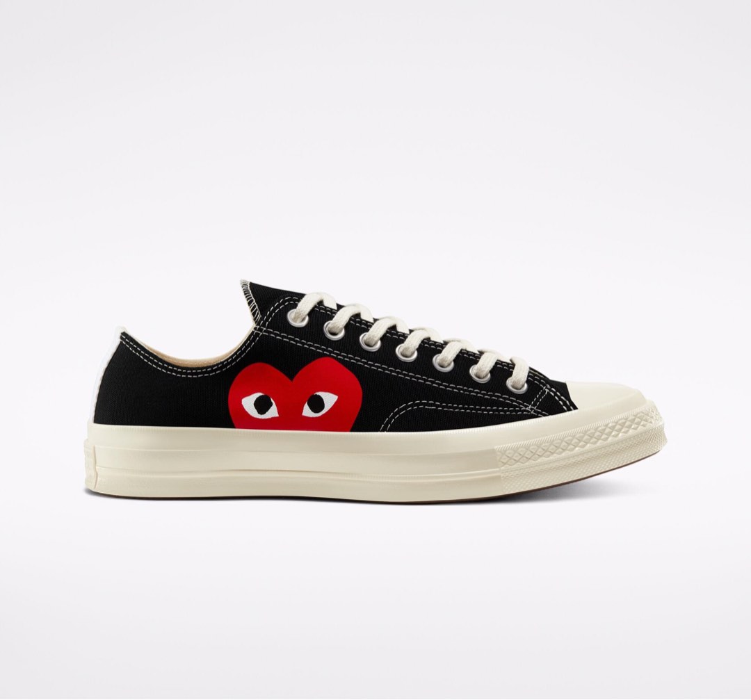 Converse CDG Peeking Heart, Men's Fashion, Footwear, Sneakers on Carousell