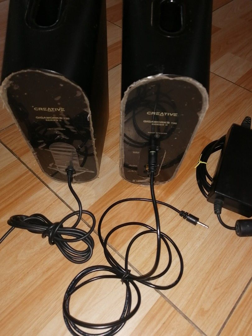 creative t20, Audio, Soundbars, Speakers & Amplifiers on Carousell