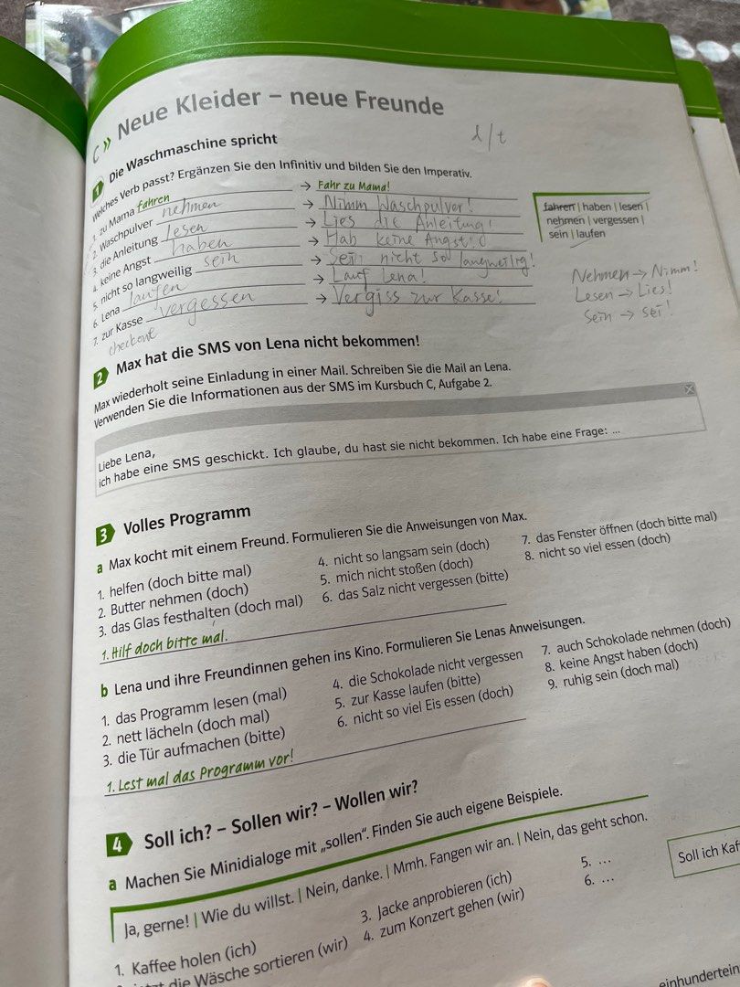 DaF Kompakt A1 German book, 興趣及遊戲, 書本 & 文具, 教科書 - Carousell