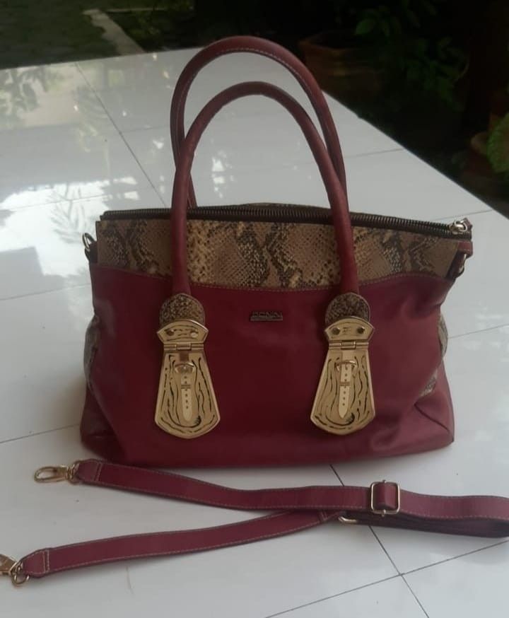 Donini Snake Prune Bag, Fesyen Wanita, Tas & Dompet di Carousell
