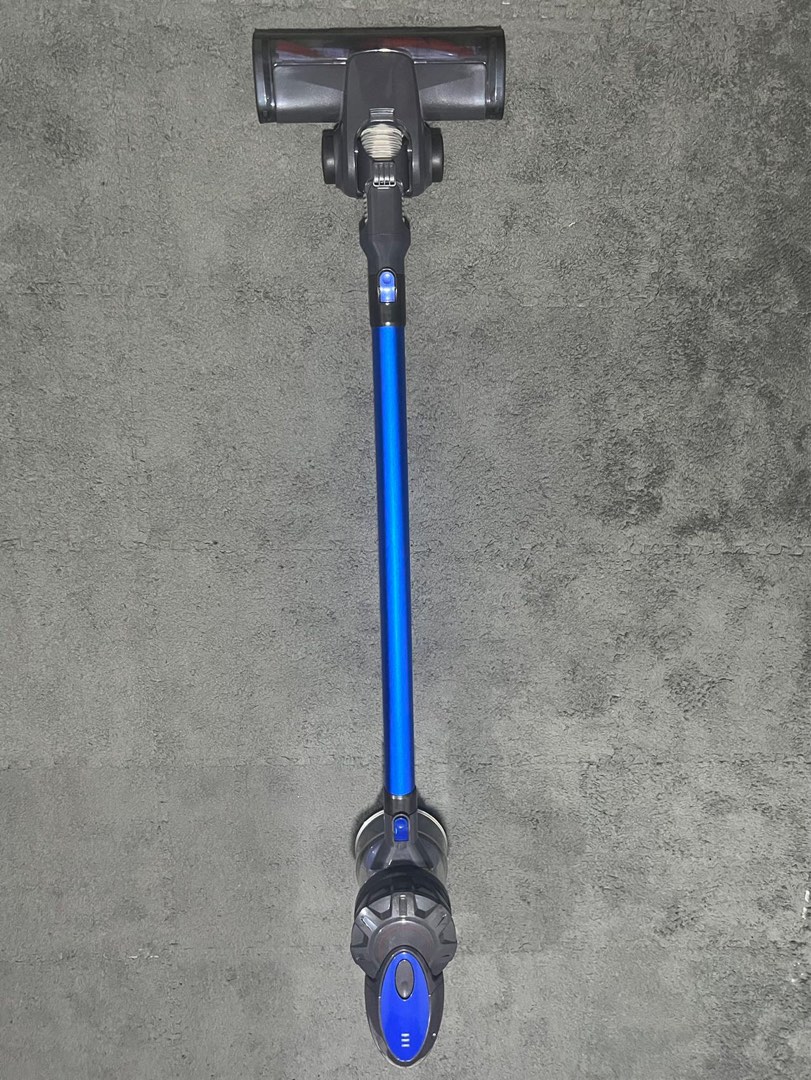 Dust catcher, Furniture & Home Living, Cleaning & Homecare Supplies ...