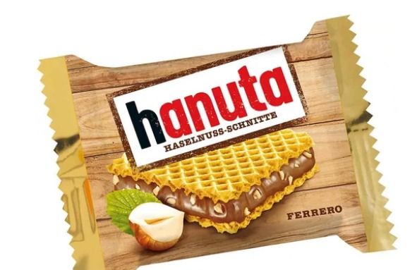Ferrero Hanuta Wafer, Food & Drinks, Other Food & Drinks on Carousell