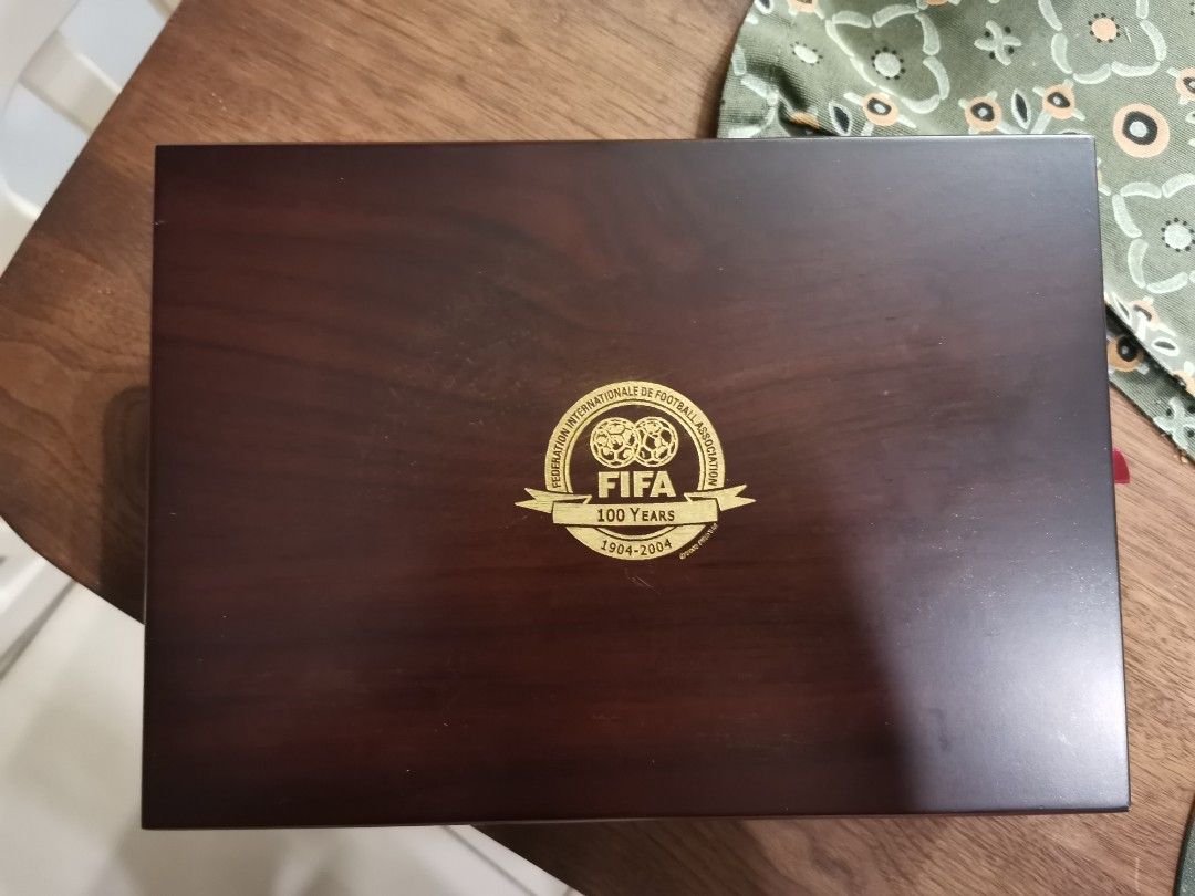 FIFA 100 Years Gold & Silver Coins (1 out of 10000), Hobbies & Toys ...