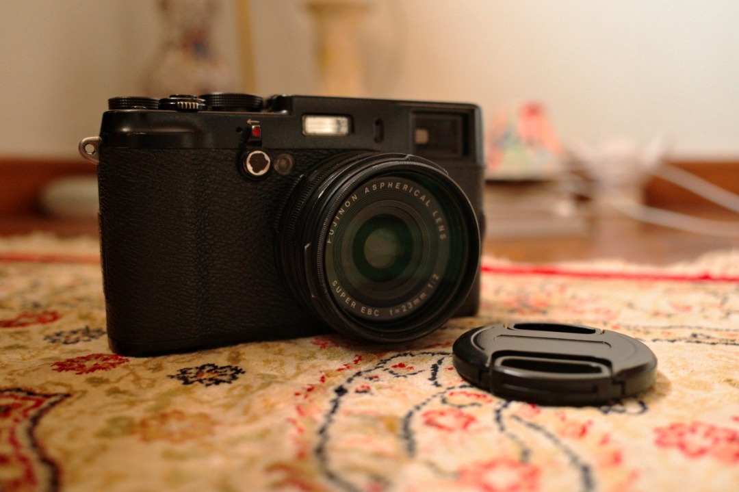 Fujifilm X100S, Photography, Cameras on Carousell