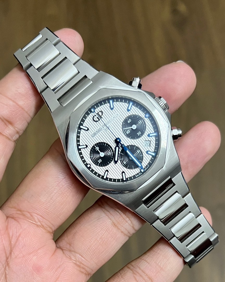 Gerard Perregaux Laureato Panda Chronograph, Luxury, Watches on Carousell