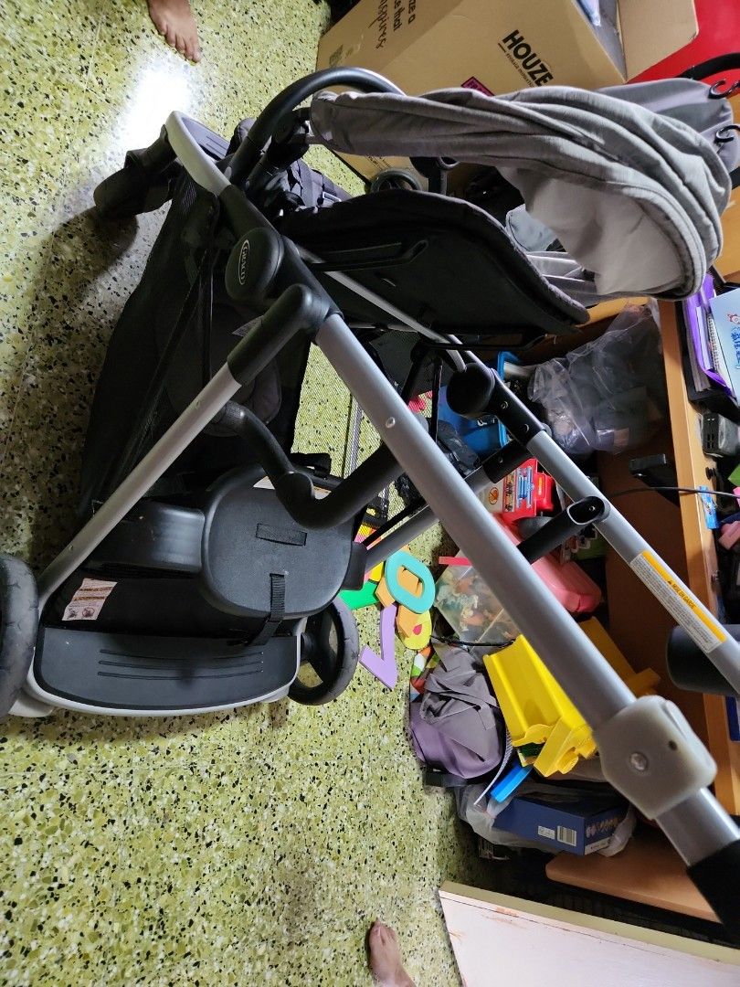 Graco Twin/Dual Pram, Babies & Kids, Going Out, Strollers on Carousell