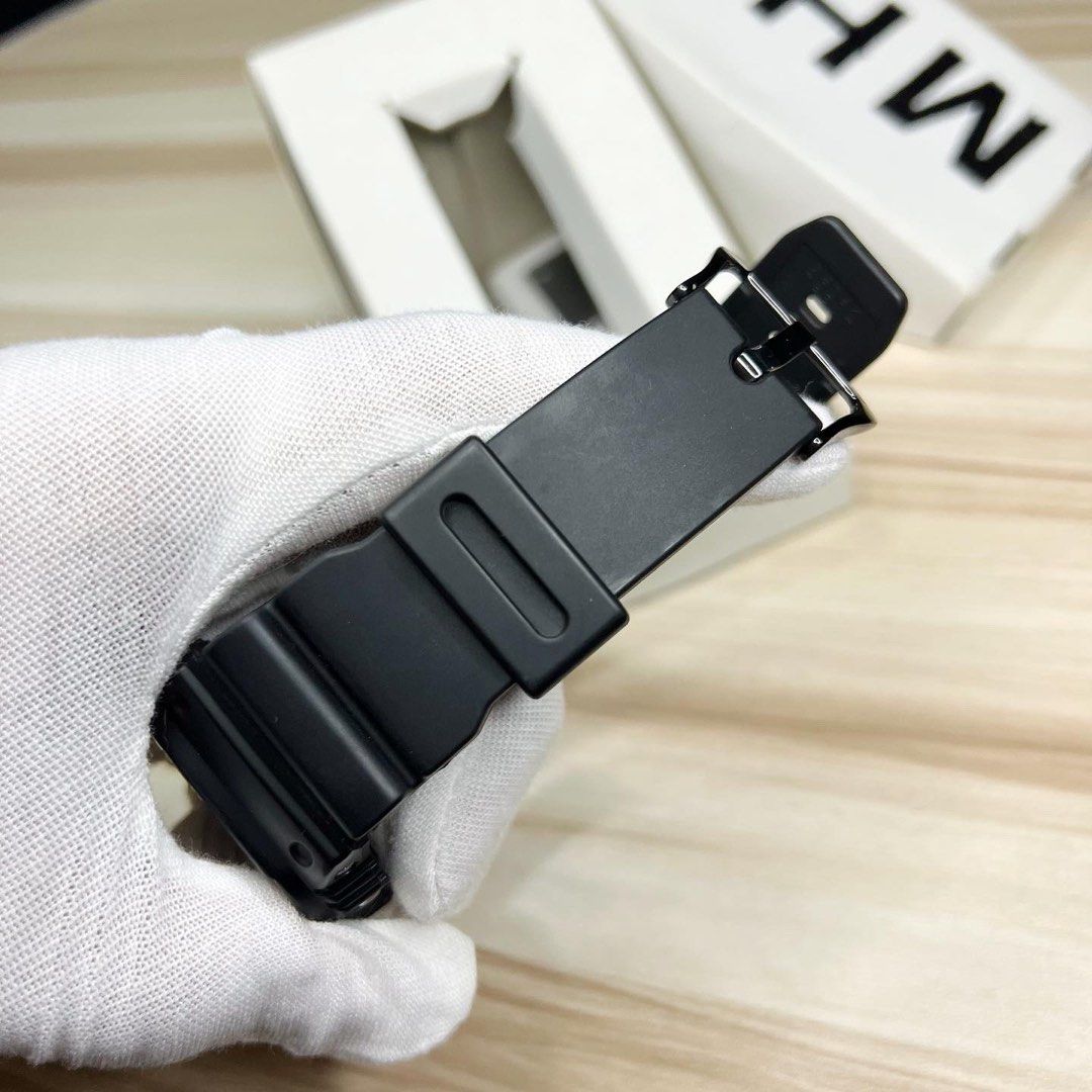 G-Shock G-5600E MHL Margaret Howell, Men's Fashion, Watches & Accessories, Watches on Carousell