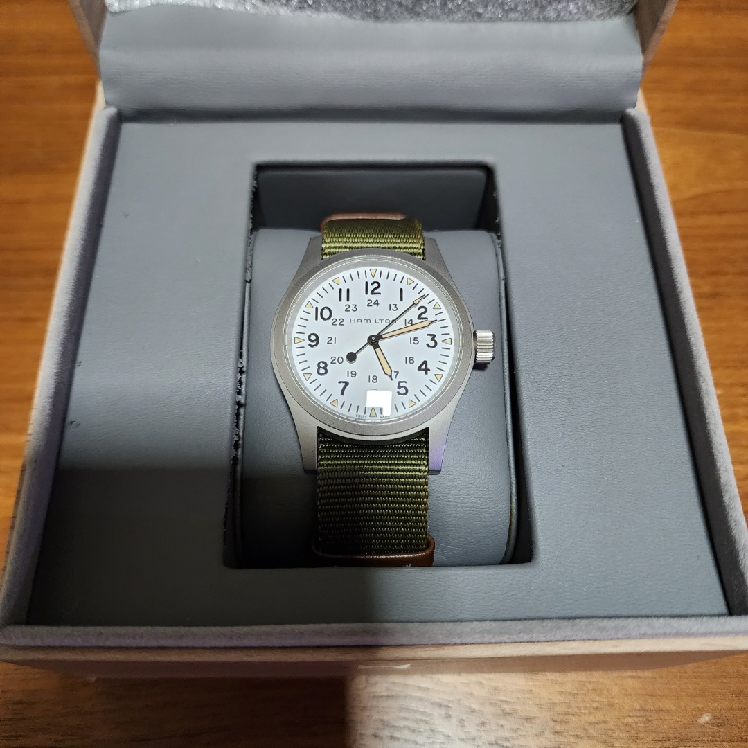 Hamilton Khaki Field Mechanical 38mm - Ref. H69439411 (2019), Luxury ...