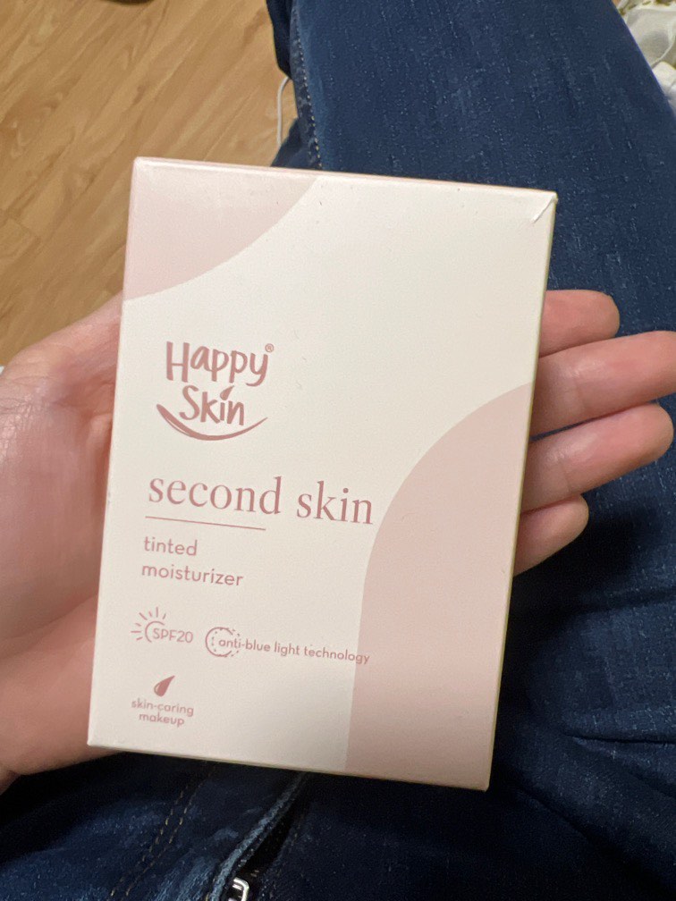 Happy Skin Tinted Moisturizer SPF 20 in Golden Beige, Beauty & Personal ...