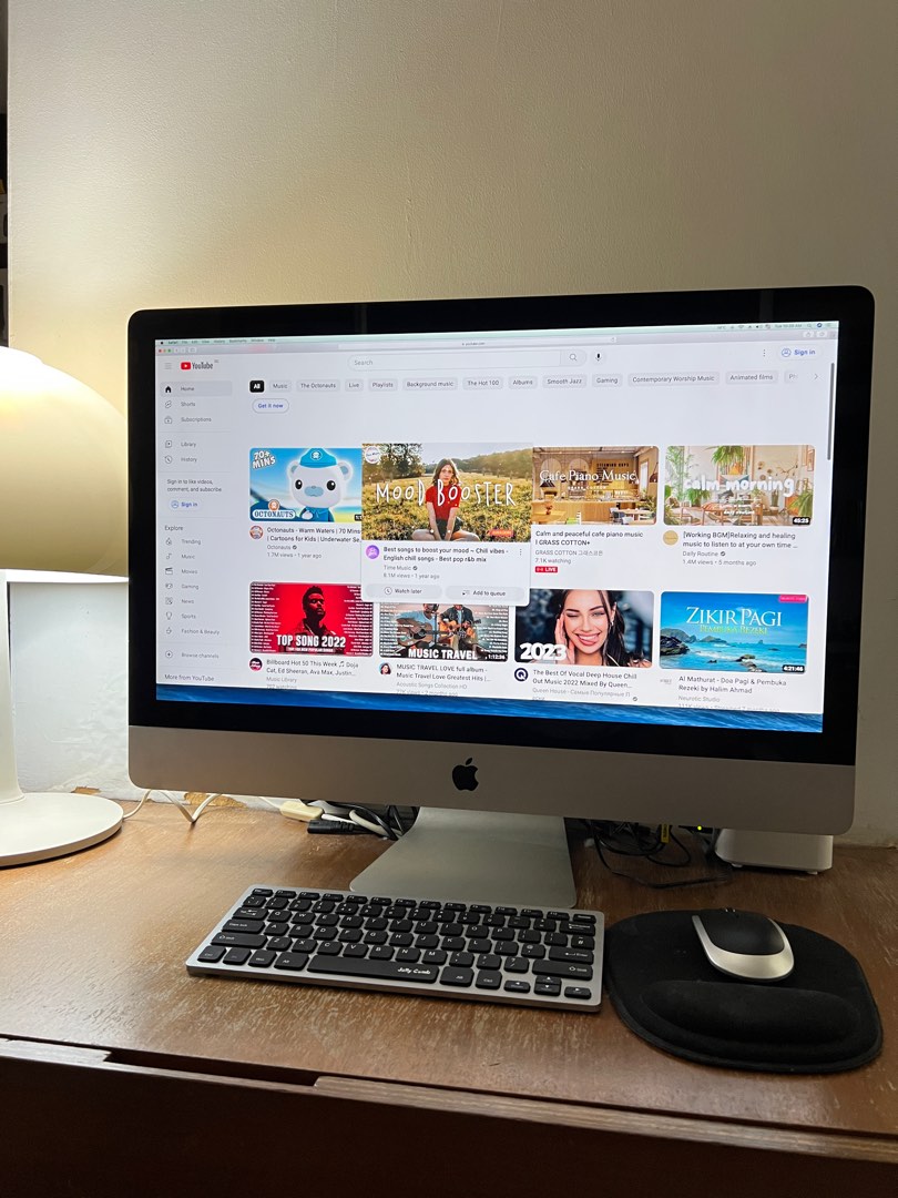 iMac 27 Inch 2009, Computers & Tech, Desktops on Carousell