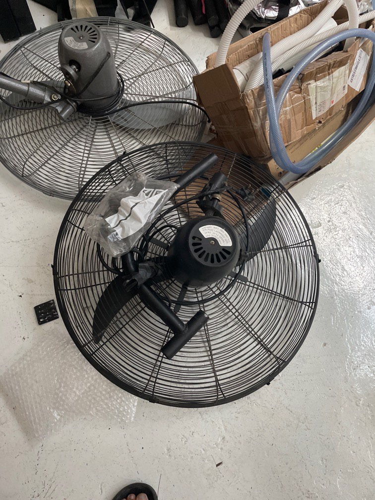 Industrial wall fans ! Good condition and working fine !, Furniture ...