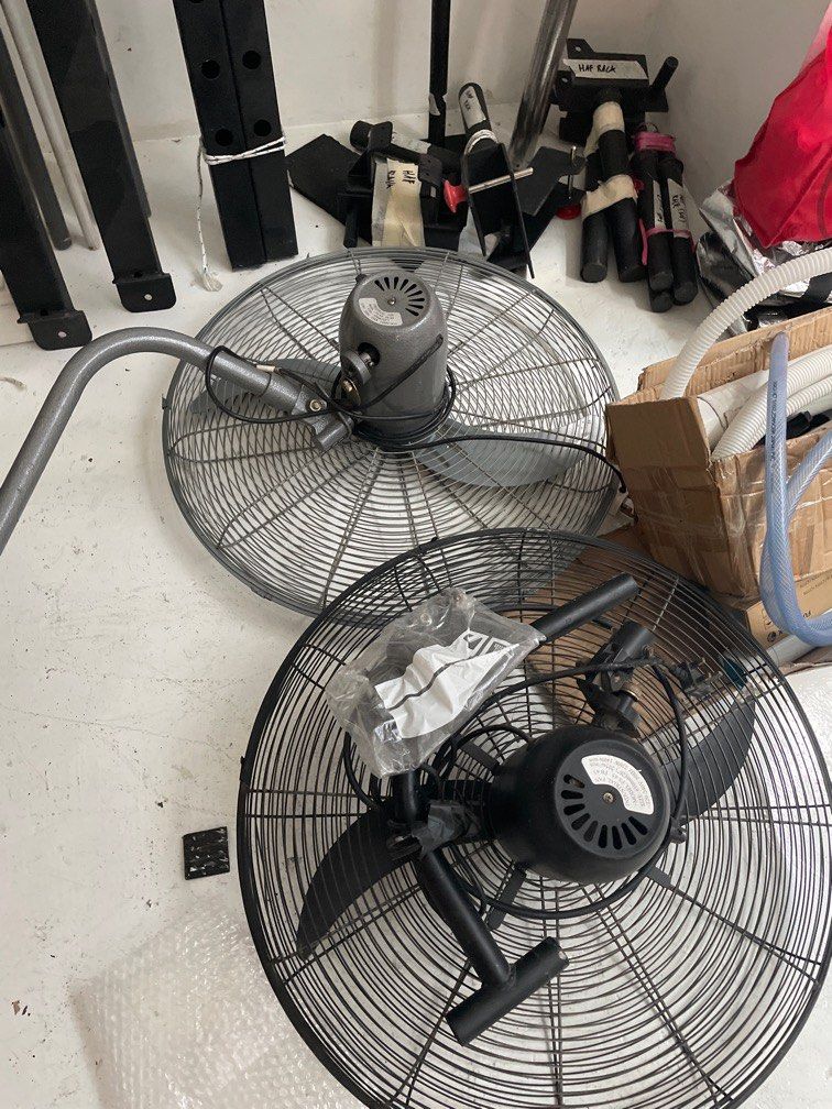 Industrial wall fans ! Good condition and working fine !, Furniture ...